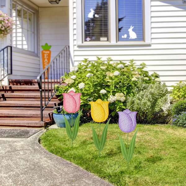 Wildon Home® Annemarije Easter Metal Tulips Garden Stake & Reviews ...