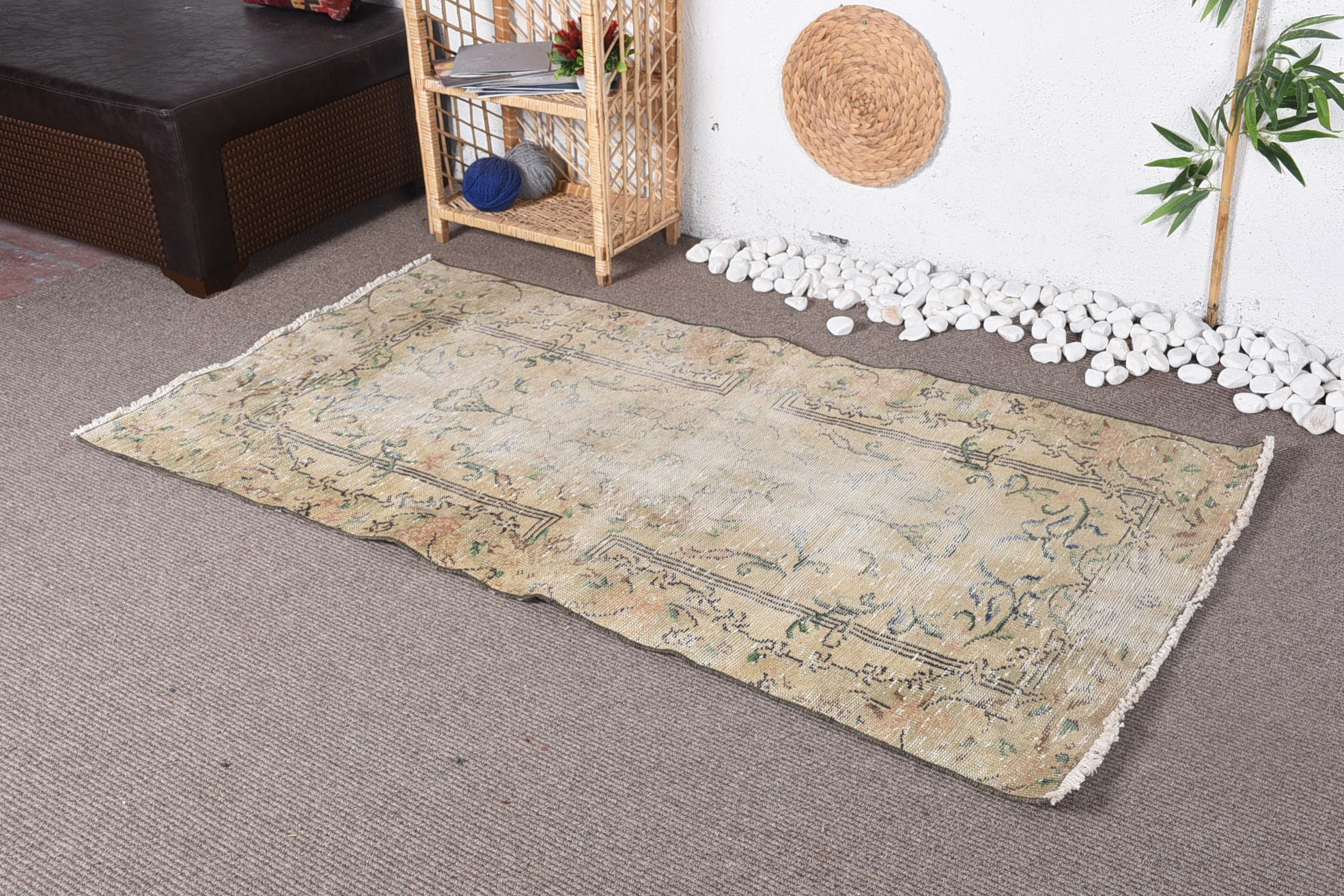 Isabelline 3.1x5.9 ft Accent Rugs, Vintage Rug, Turkish Rugs, Handwoven ...