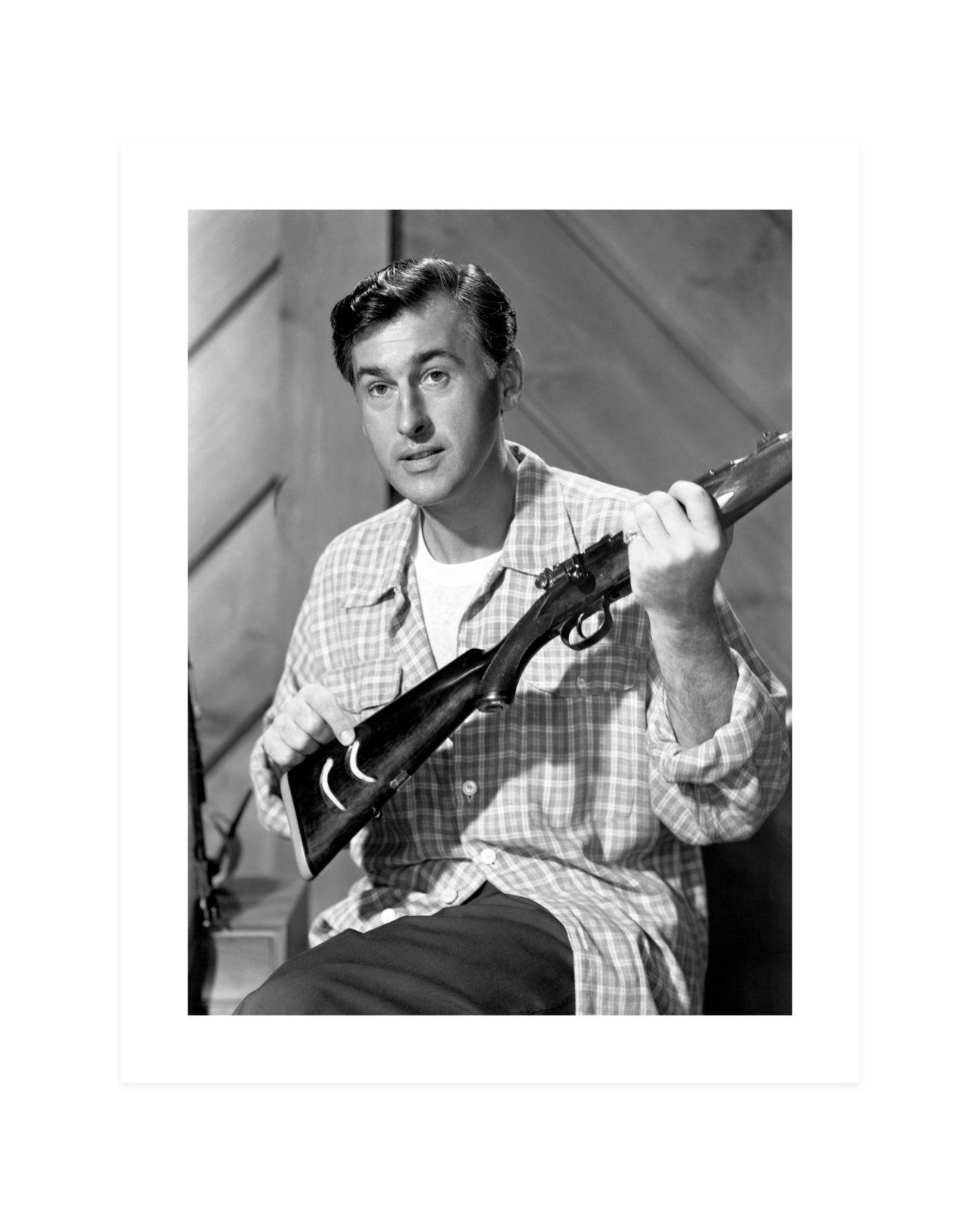 Globe Photos Entertainment Stewart Granger Holding Gun On Paper Print ...