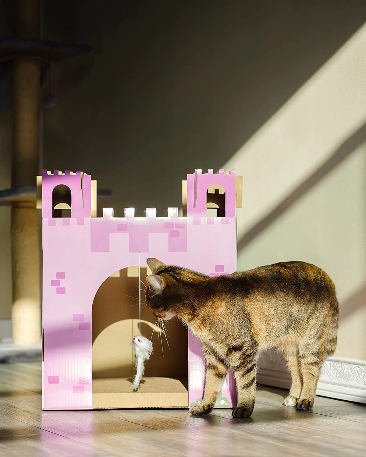 Tucker Murphy Pet™ Caliya Castle Scratching Post - Wayfair Canada