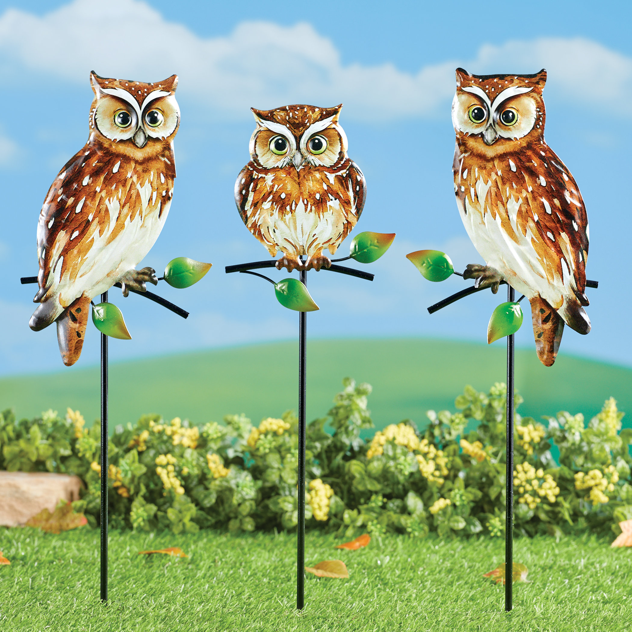 Ophelia & Co. Realistic Owl Outdoor Garden Stakes - Set of 3 - Wayfair ...