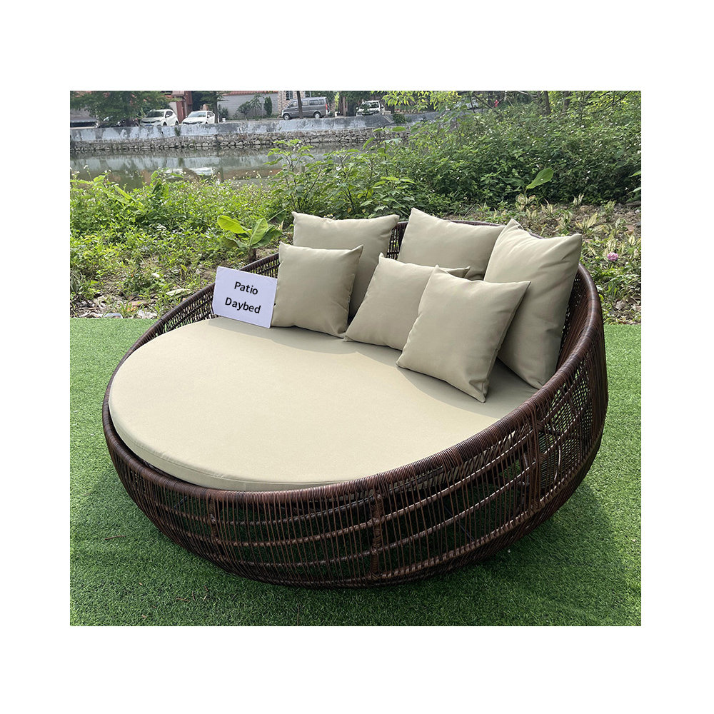 Hokku Designs Reansh 63'' Wide Outdoor Circle Patio Daybed with ...