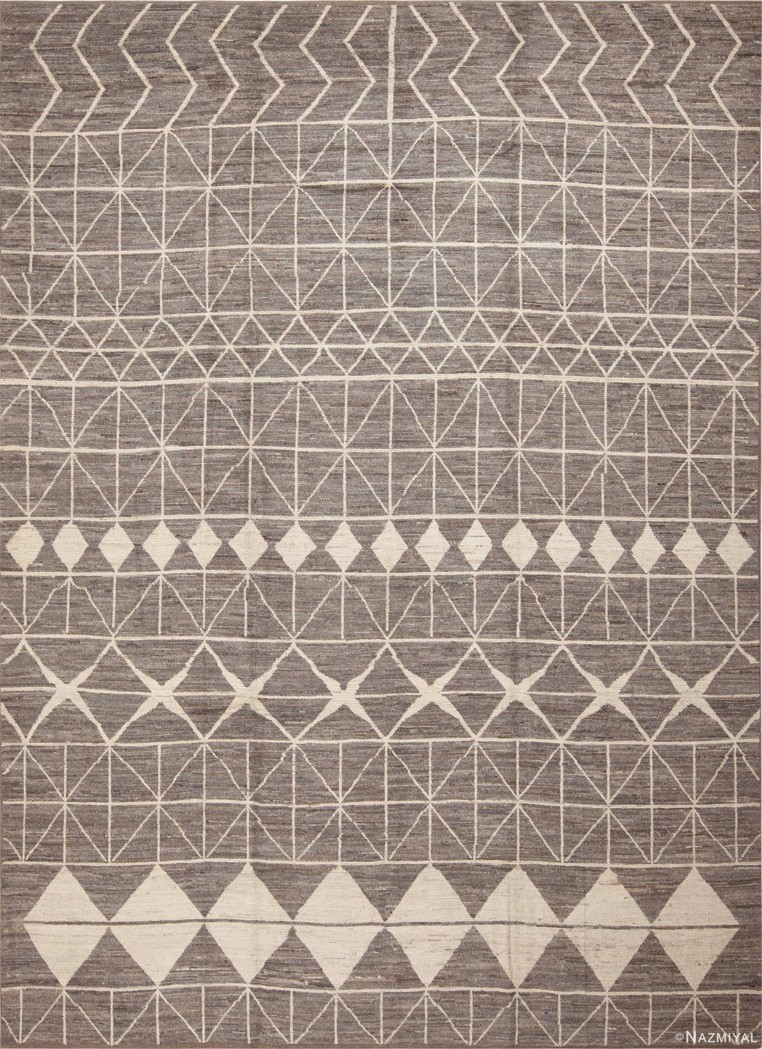 Nazmiyal Collection One-of-a-Kind Room Size Neutral Gray/Cream Tribal ...