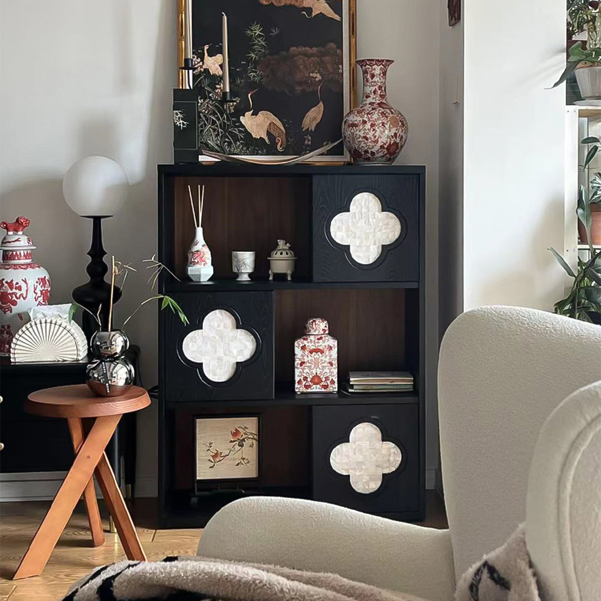 Refineroost Modern Black Four-Leaf Clover Solid Wood Chest of Drawers ...