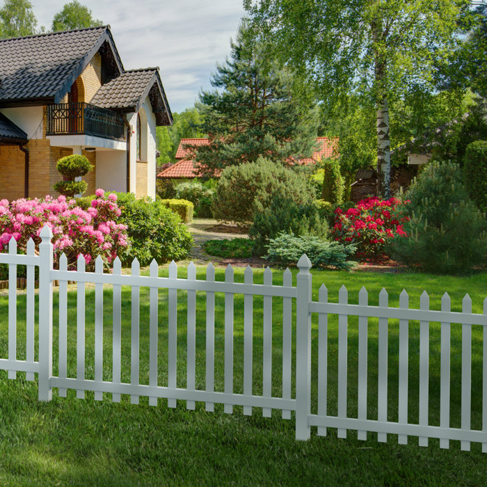 Outdoor Essentials Glendale 4 ft. x 8 ft. White Vinyl Pointed Picket ...