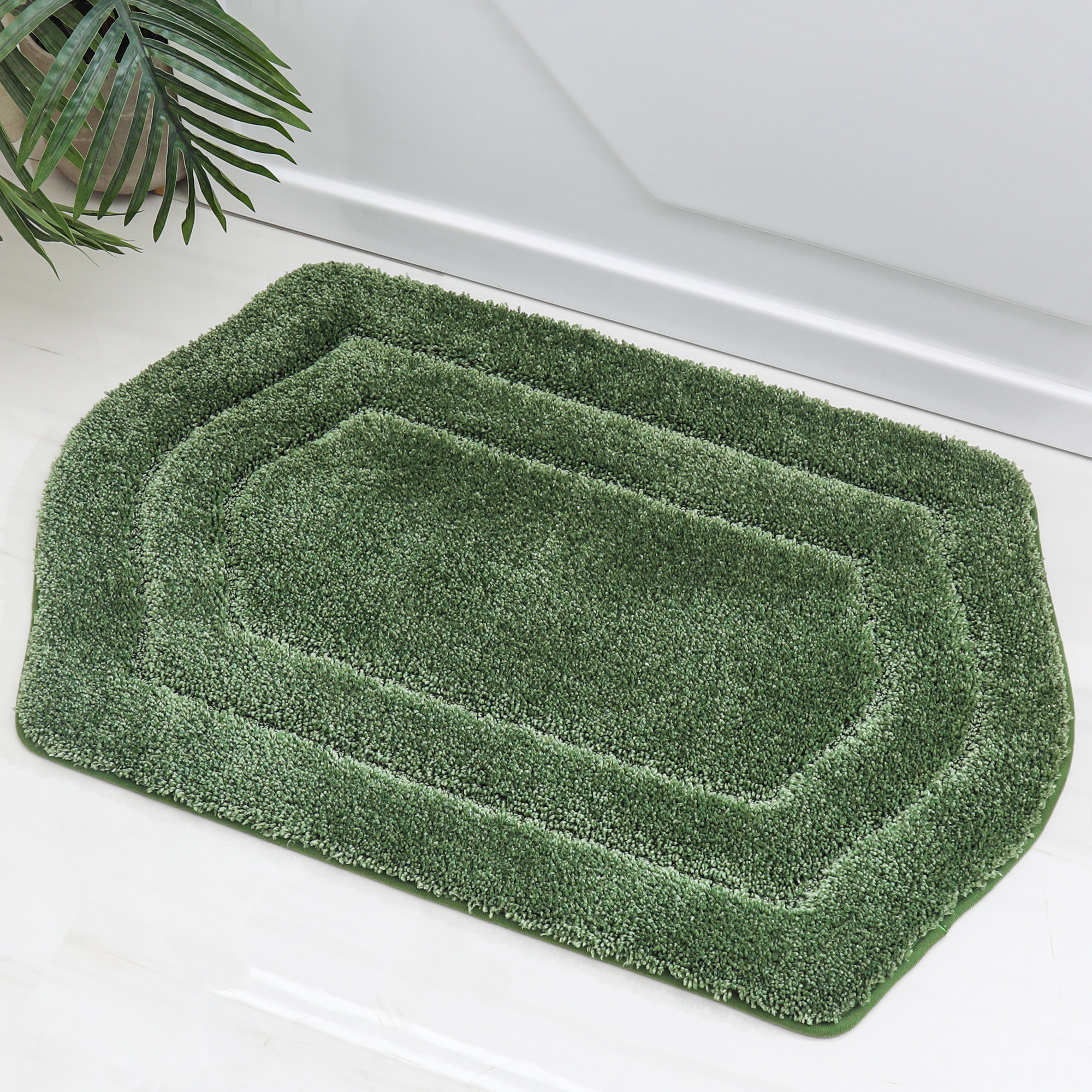 Ebern Designs Shilynn Non-Slip Bath Rug – Soft Absorbent Polyester ...