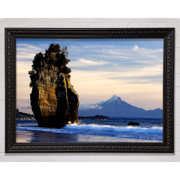 Bright Star New Zealand Beach Mount Taranaki View - Single Picture ...