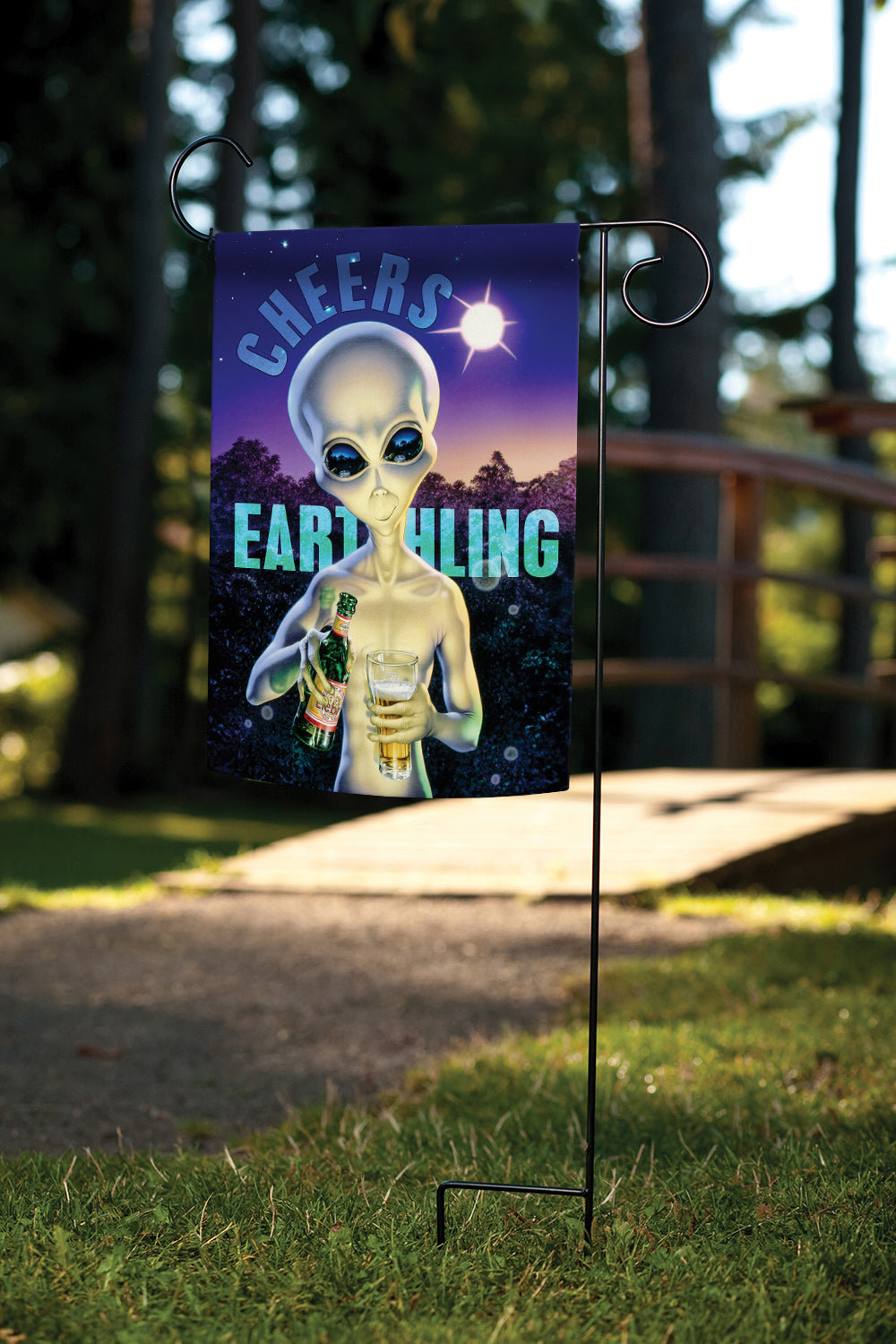 Toland Home Garden Toland Cheers Earthlings 12x18 Inch Aliens Flag UFO ...