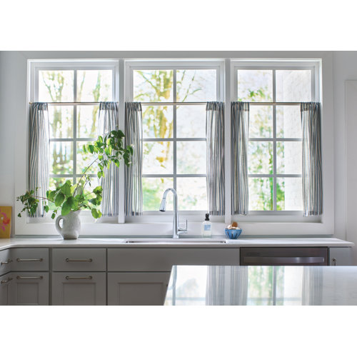 Moen Haelyn Touchless Single-Handle Pulldown Sprayer Kitchen Faucet ...