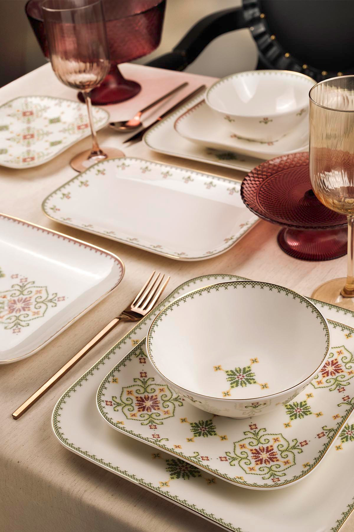 Red Barrel Studio® Dinner Set (26 Pieces) | Wayfair