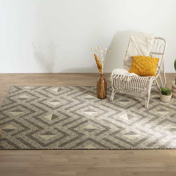 Gracie Oaks Argus Aztec Machine Woven 230cm X 160 Cm Brown/Light Brown ...