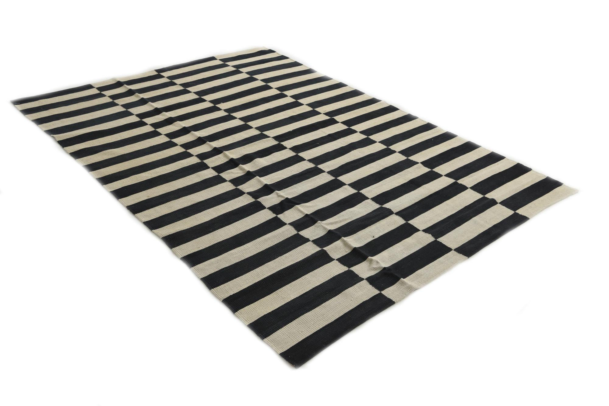 Isabelline Parrett Ivory Rug | Wayfair