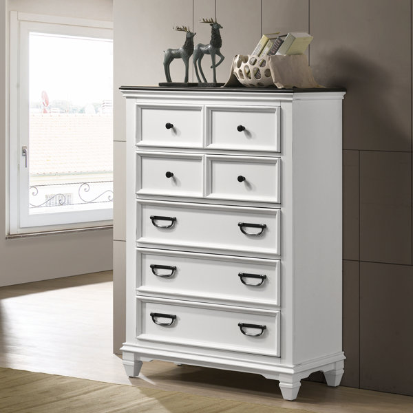 Laurel Foundry Modern Farmhouse® Semaj 5 Drawer 37.4" W Chest & Reviews ...