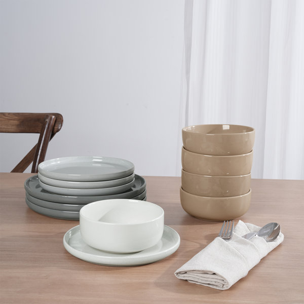 Famiware 24 Piece Stoneware Dinnerware Set - Service for 8 & Reviews ...