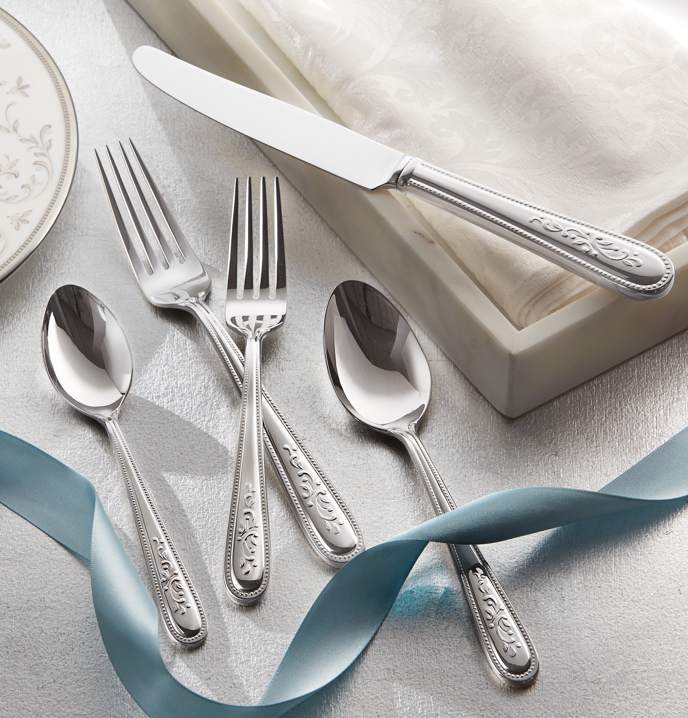 Lenox Opal Innocence 5 Piece Flatware Set, Service for 1 & Reviews ...