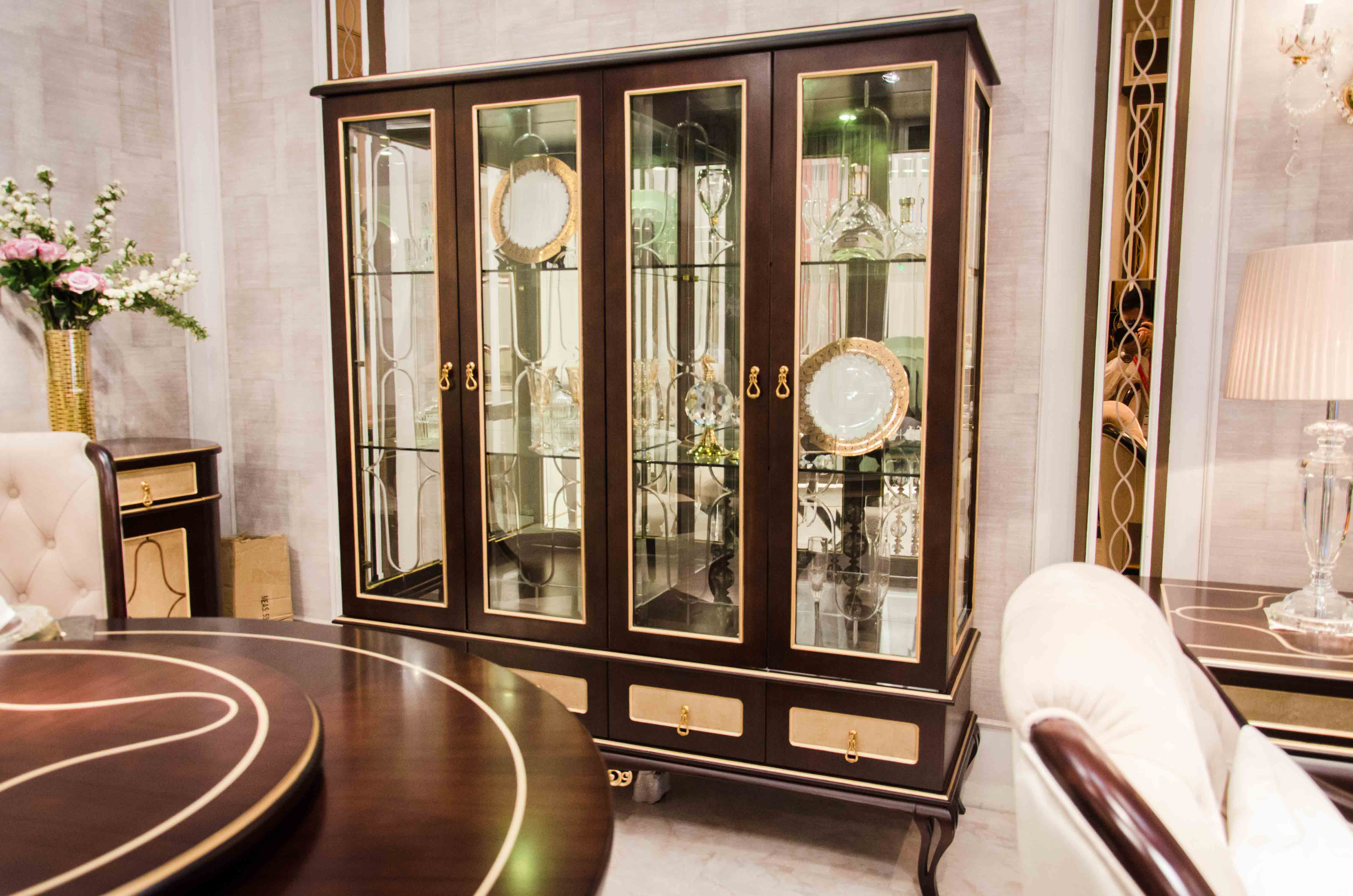 Infinity Furniture Import Vitrine Woodway - Wayfair Canada