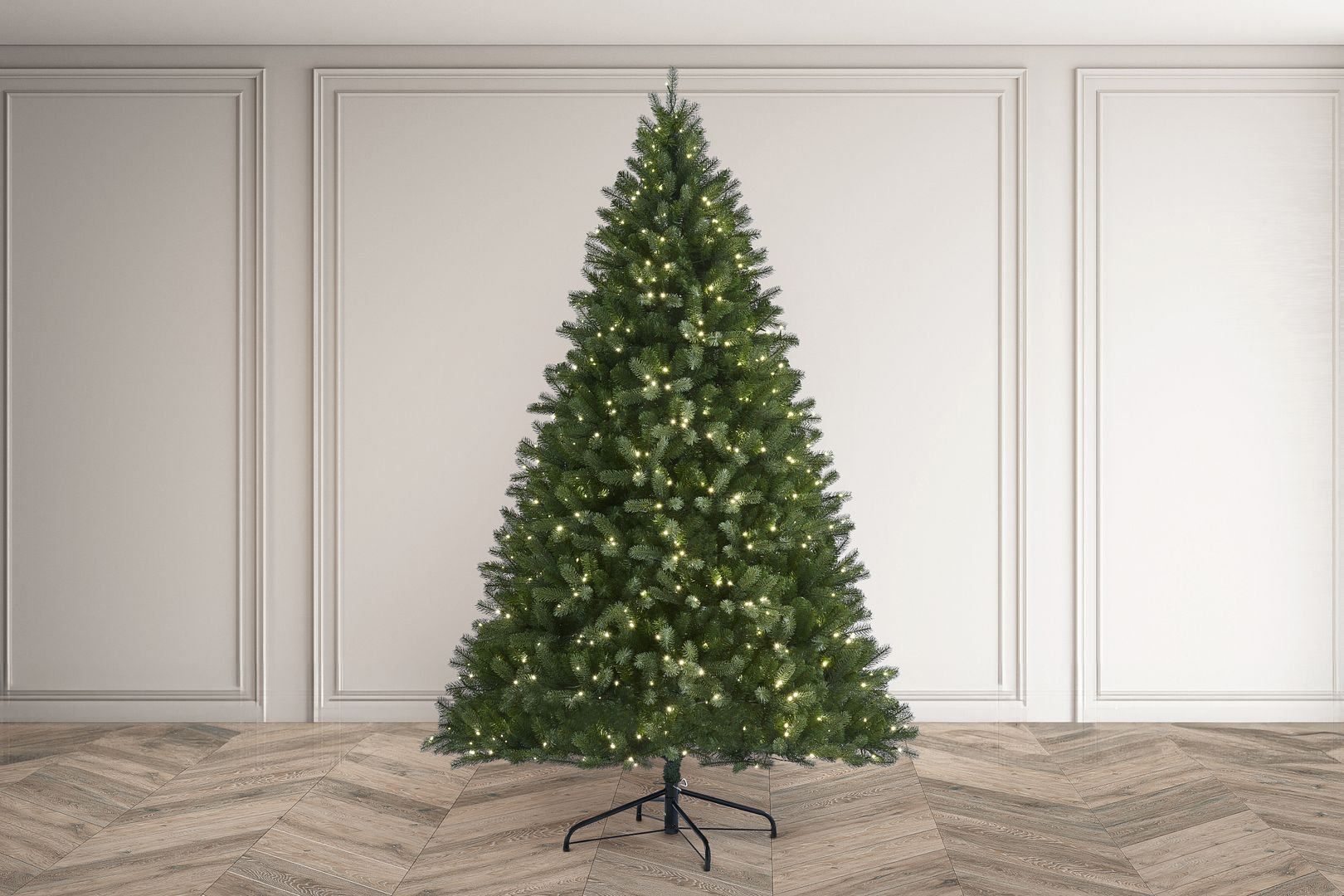 Rosalind Wheeler ARUNDEL SPRUCE - Artificial Christmas Tree with 8 ...