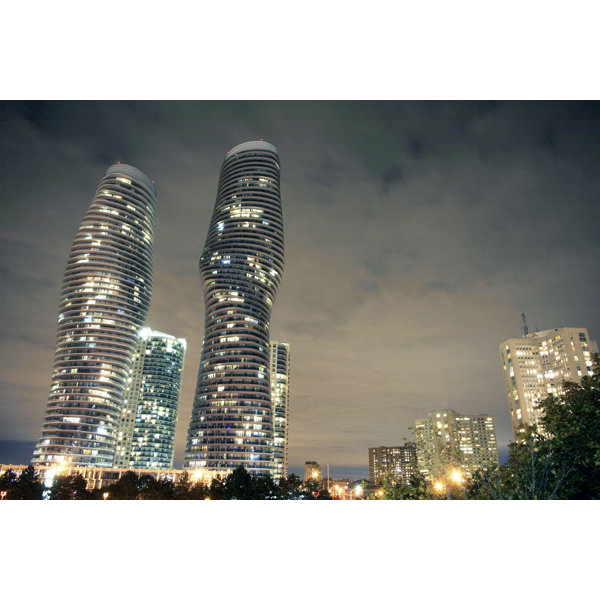 Latitude Run Baner Marilyn Monroe Building by Drewyc - Wrapped Canvas ...