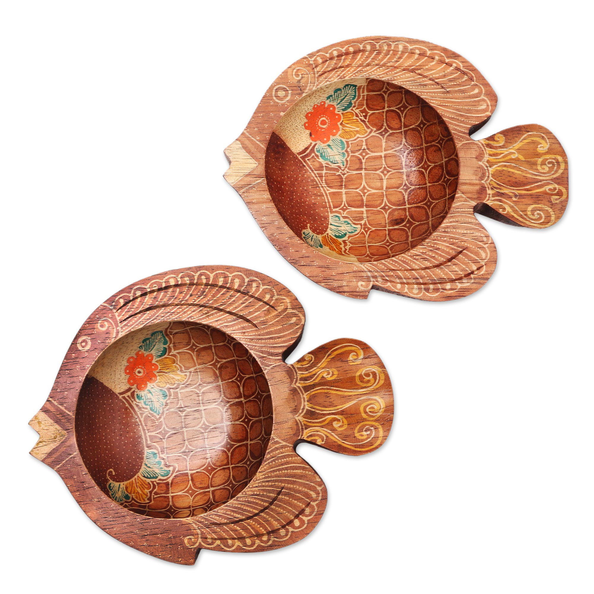 Dovecove Abelhard Handmade Java Fish Wood Batik Decorative Bowls (Pair ...