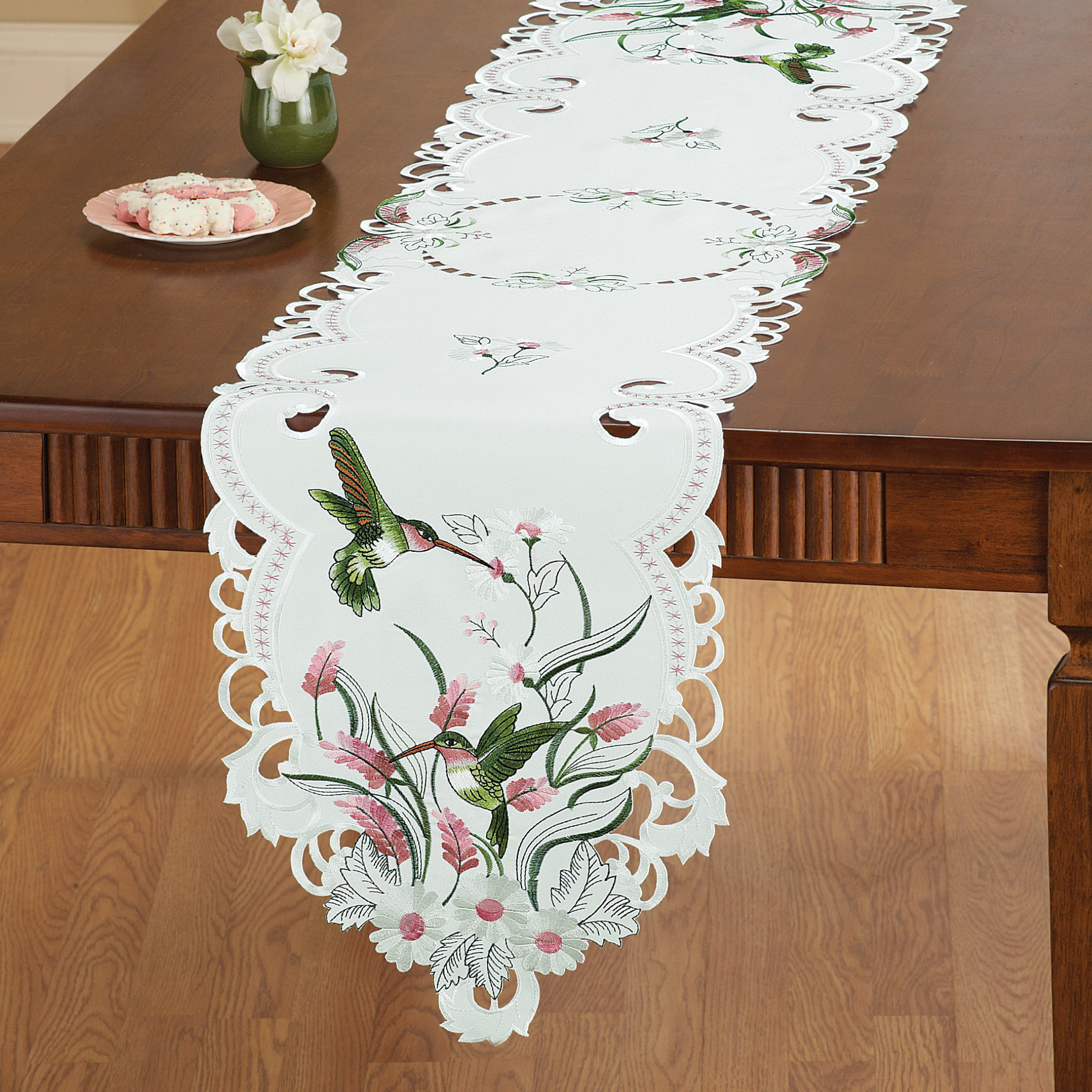 Charlton Home® Canyon Floral Oval Table Runner | Wayfair