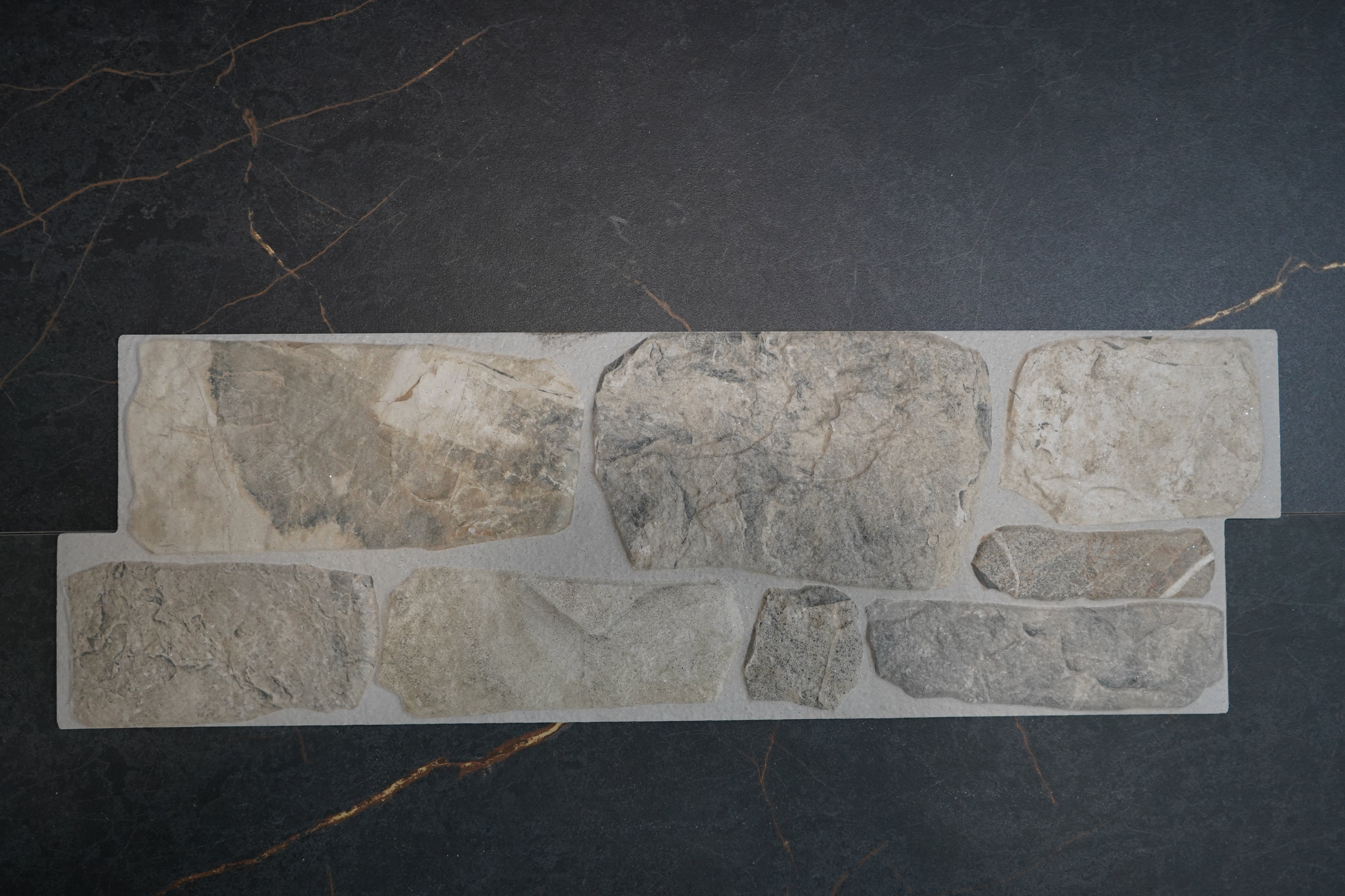 SB TILE AND STONE Carreau carré en porcelaine empilée 8 po x 23 po ...