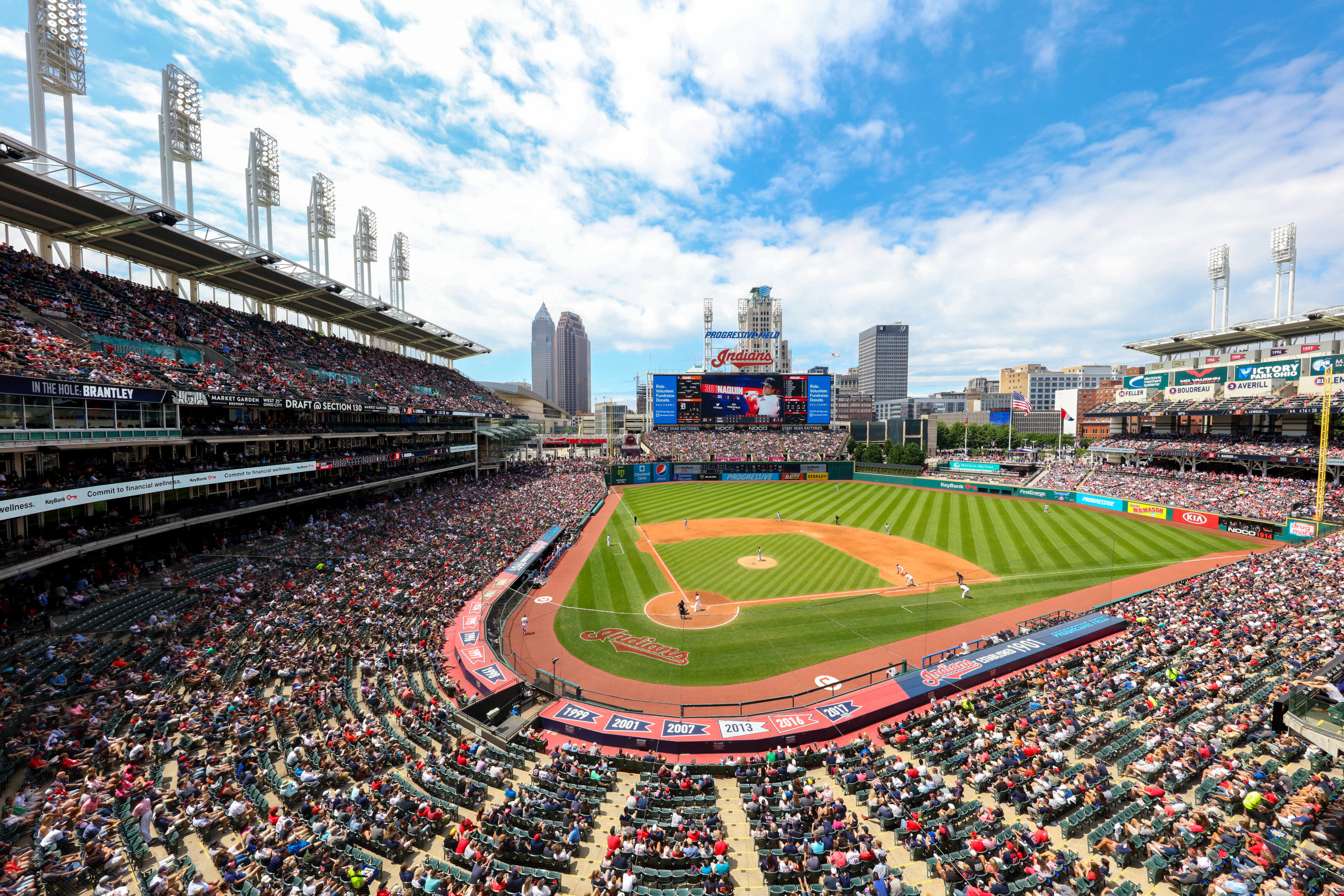 Latitude Run® Cleveland Indians Basebal Stadium, Jacobs Field ...