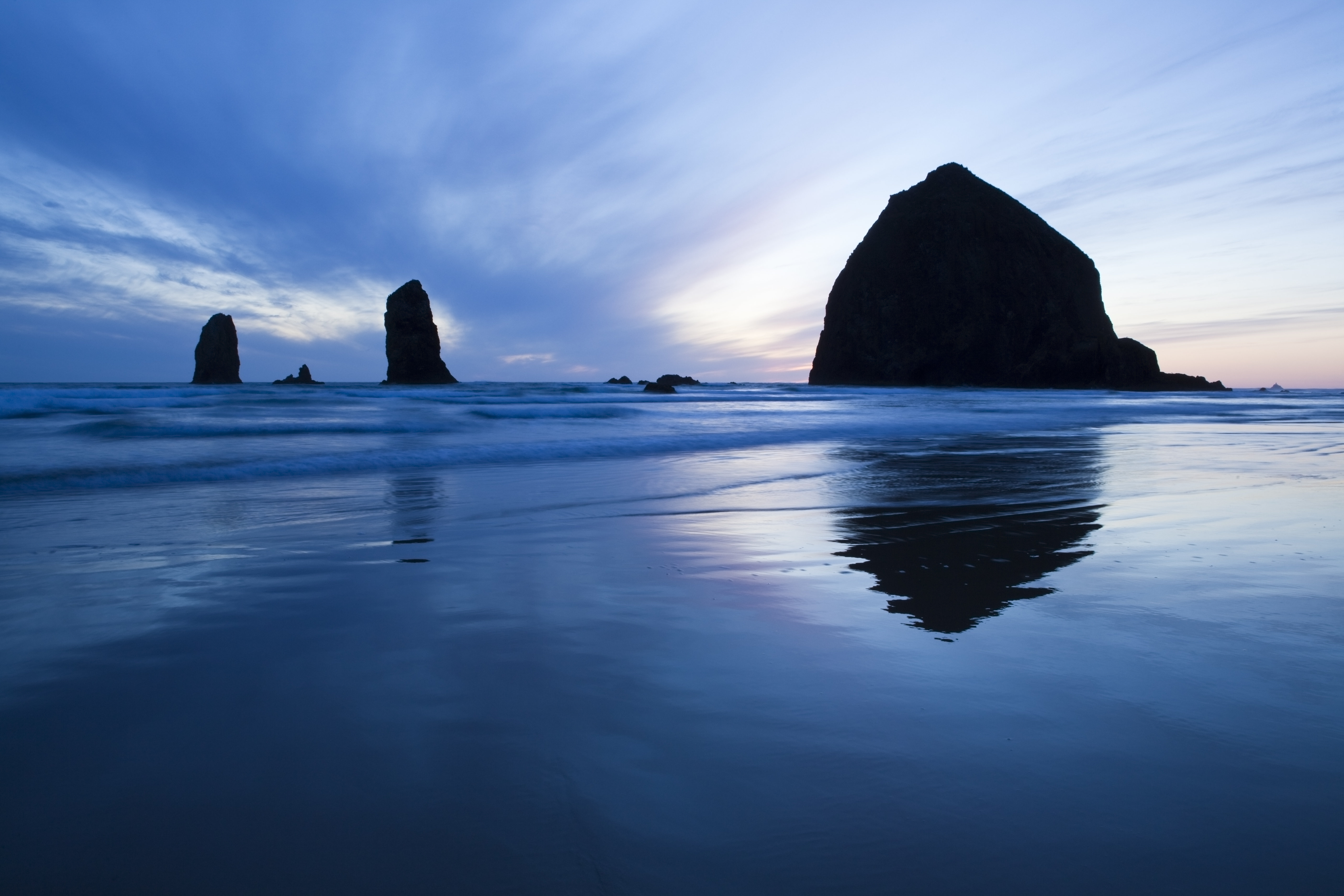 Highland Dunes Haystack Rock by - Print - Wayfair Canada