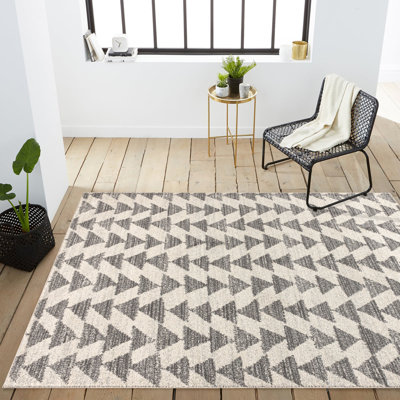 Ebern Designs Taos Moroccan Triangle Geometric Cream/Gray Rug & Reviews ...