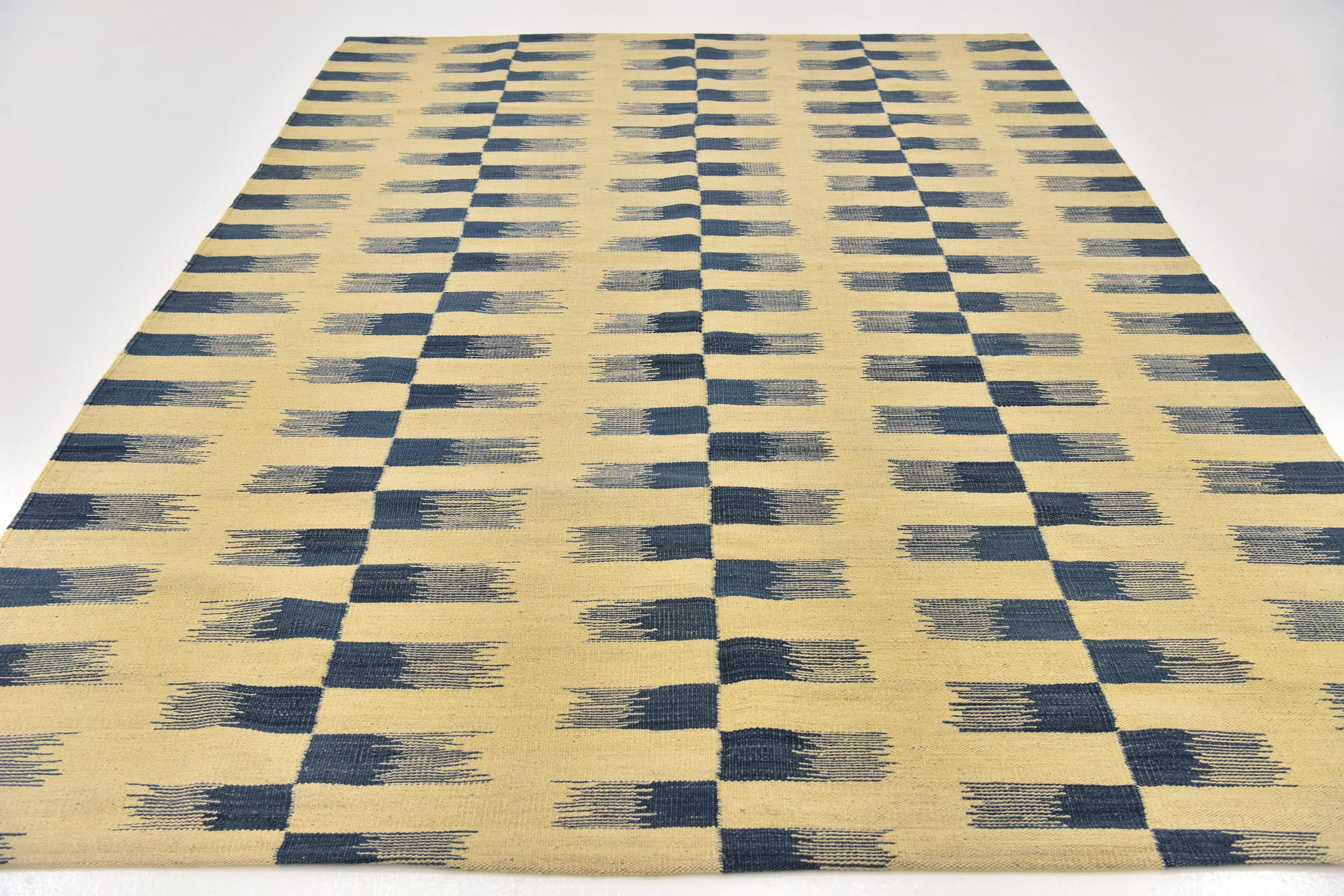 Isabelline Newsom Cream Rug | Wayfair