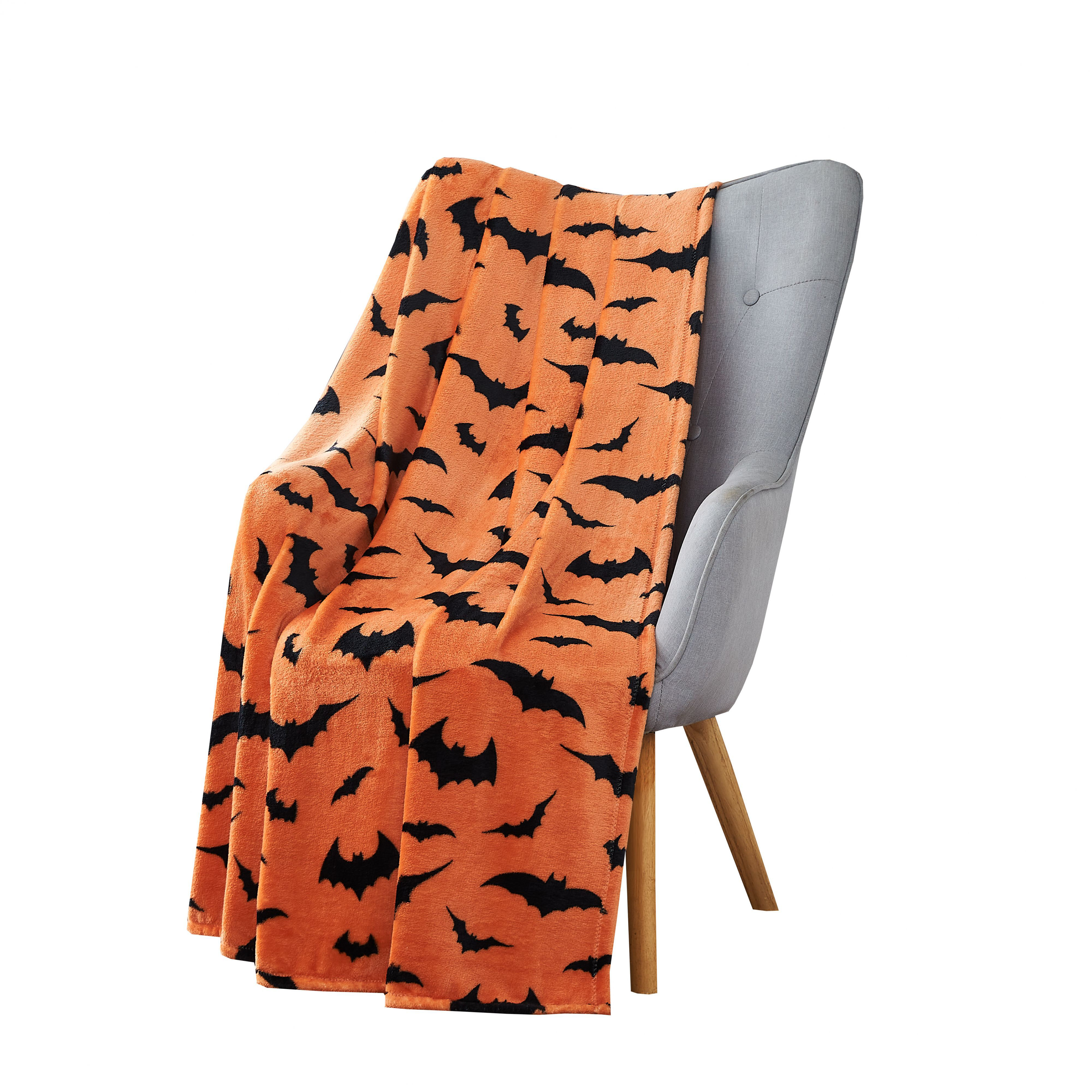 Kate Aurora Ultra Soft & Plush Spooky Halloween Bats Accent Throw ...