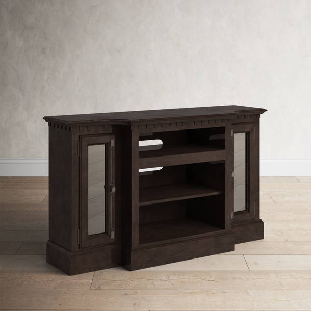 Birch Lane™ Giaimo Round Dining Table & Reviews | Wayfair