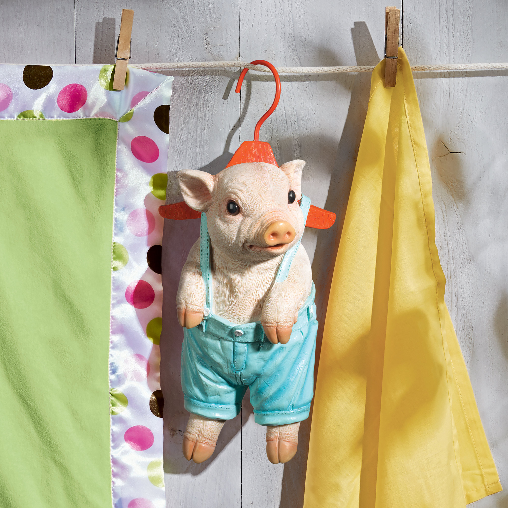 Design Toscano Hanger Hog Hanging Pig Wall Sculpture & Reviews | Wayfair