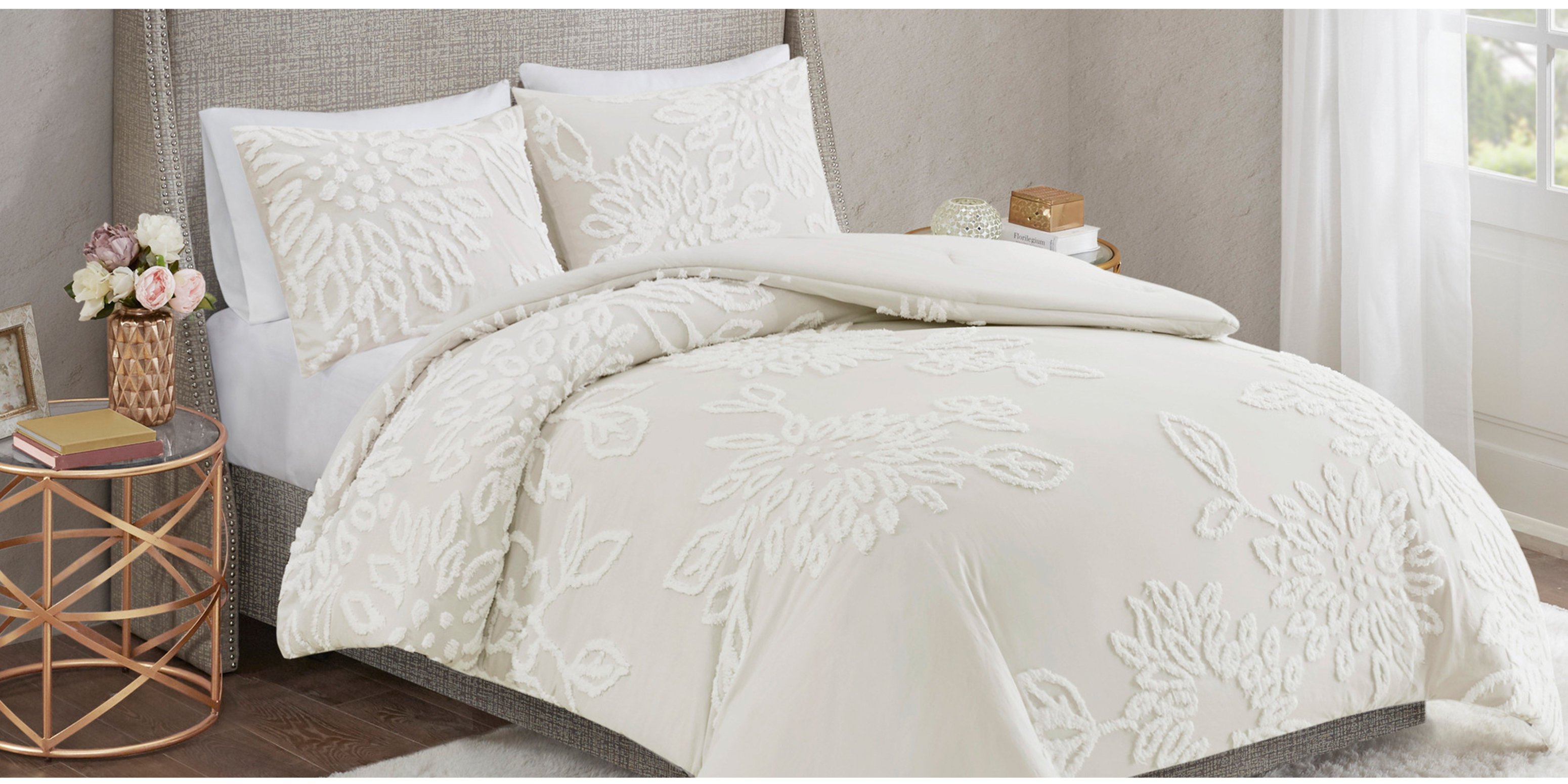 Kelly Clarkson Home Susie Tufted Cotton Chenille Floral Comforter Set Reviews Wayfair