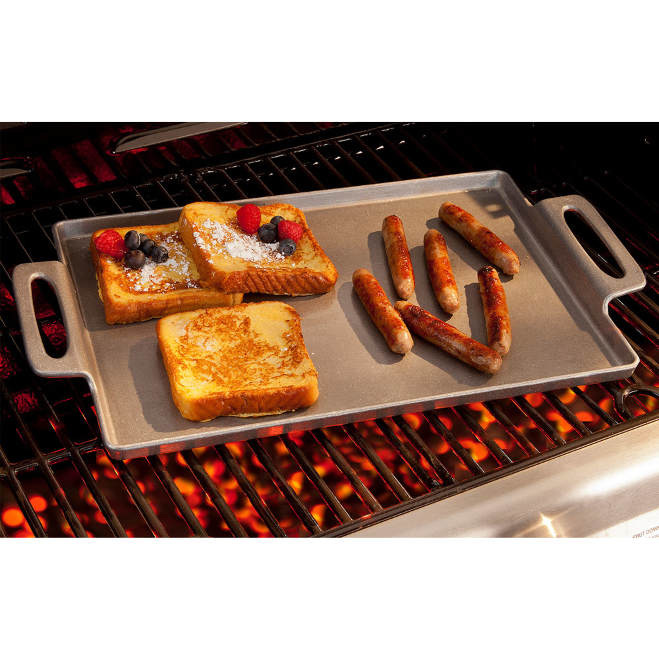 WLAR Wilton Armetale Gourmet Grillware Griddle with Handles, 18.5-Inch ...