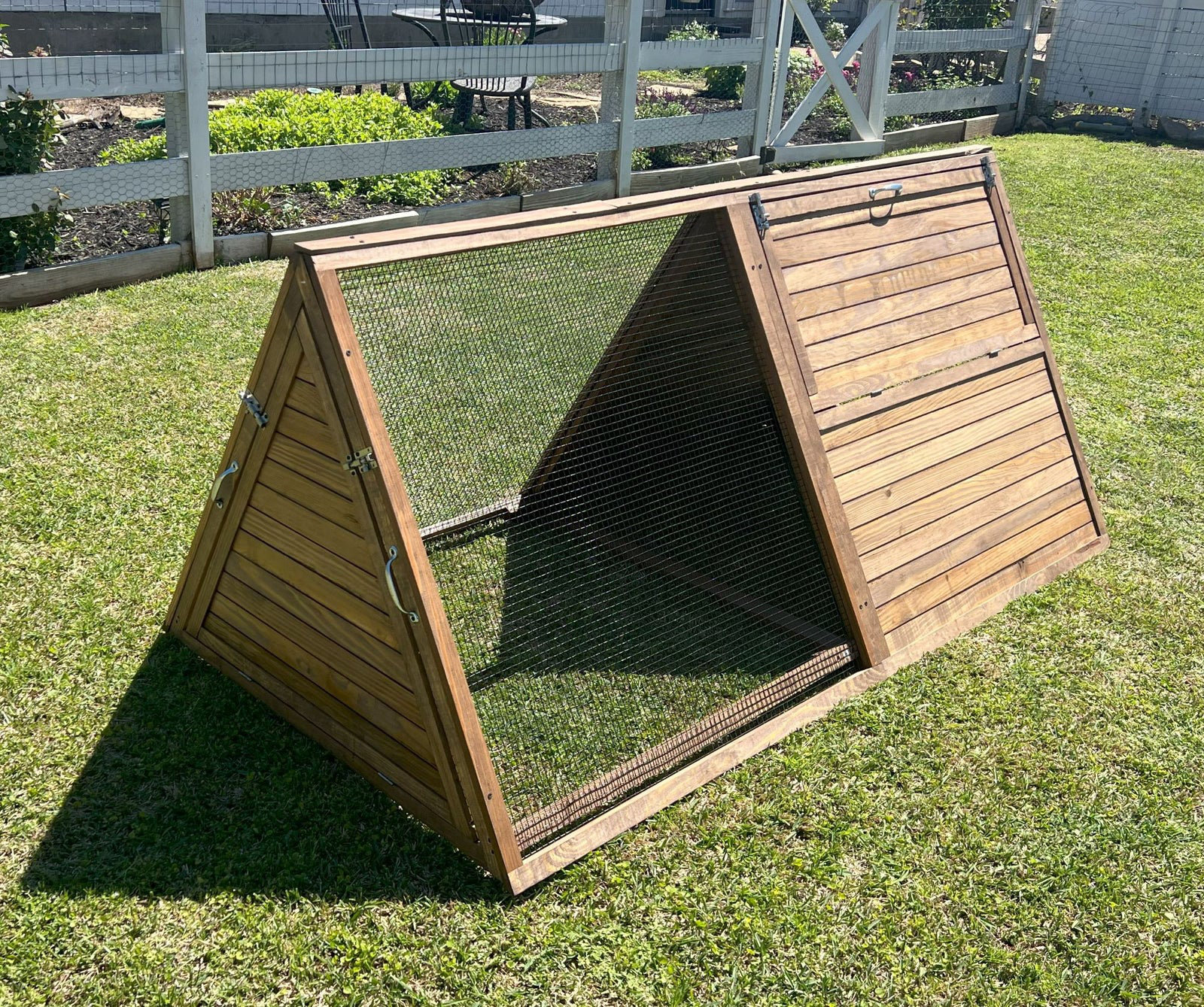 Zylina 22 Square Feet Chicken Coop For Up To 4 Chickens | Wayfair