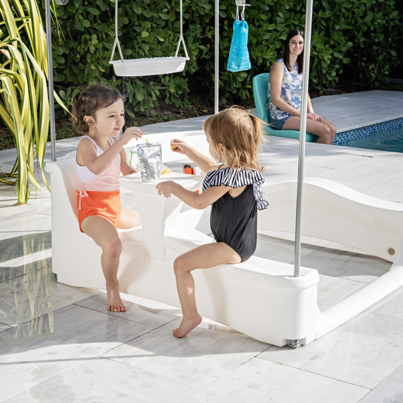 Step2 Vero Kids’ Poolside Cabana and Outdoor Water Play for Toddlers ...