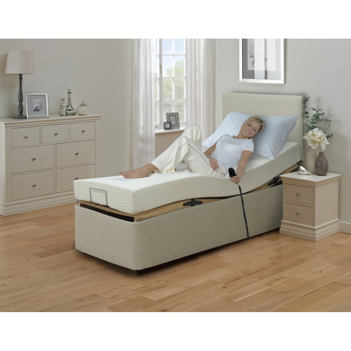 MiBed Launceston Adjustable Electric Bed with Reflex Foam Mattress ...