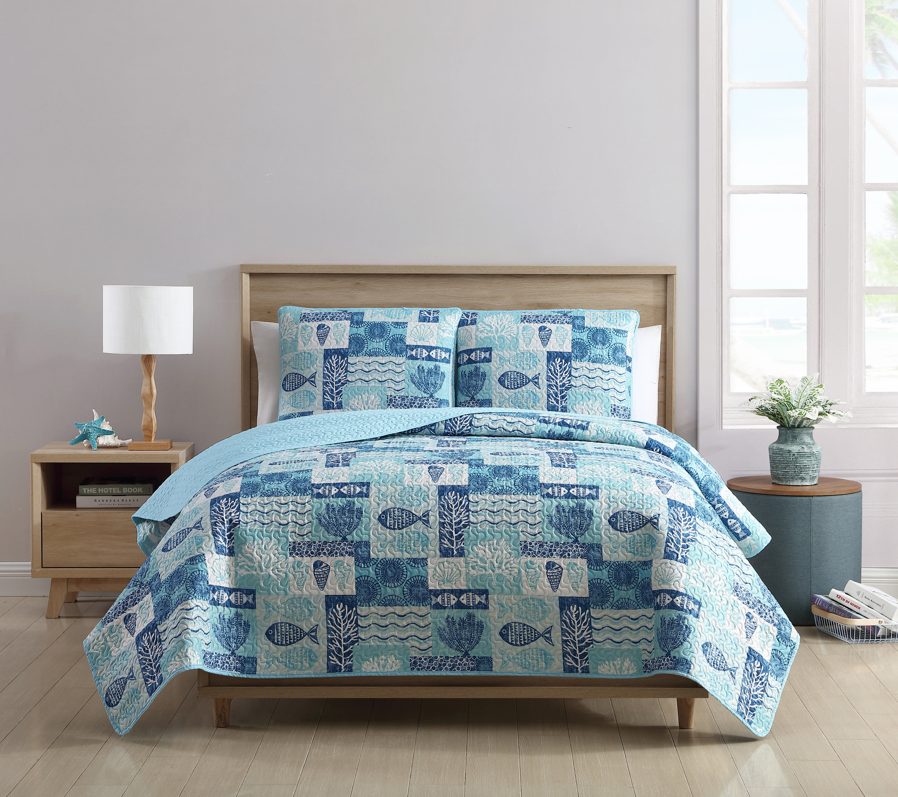 VCNY Pinsonic Patchwork 3-Piece Sea Life Reversible Quilt Set & Reviews ...