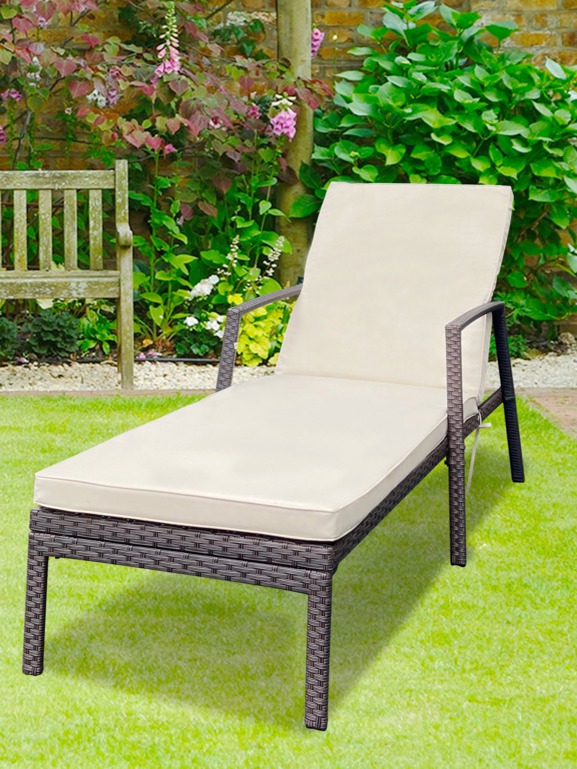 Latitude Run® Outdoor Patio Lounge Chairs Metal Wicker Patio Chaise ...