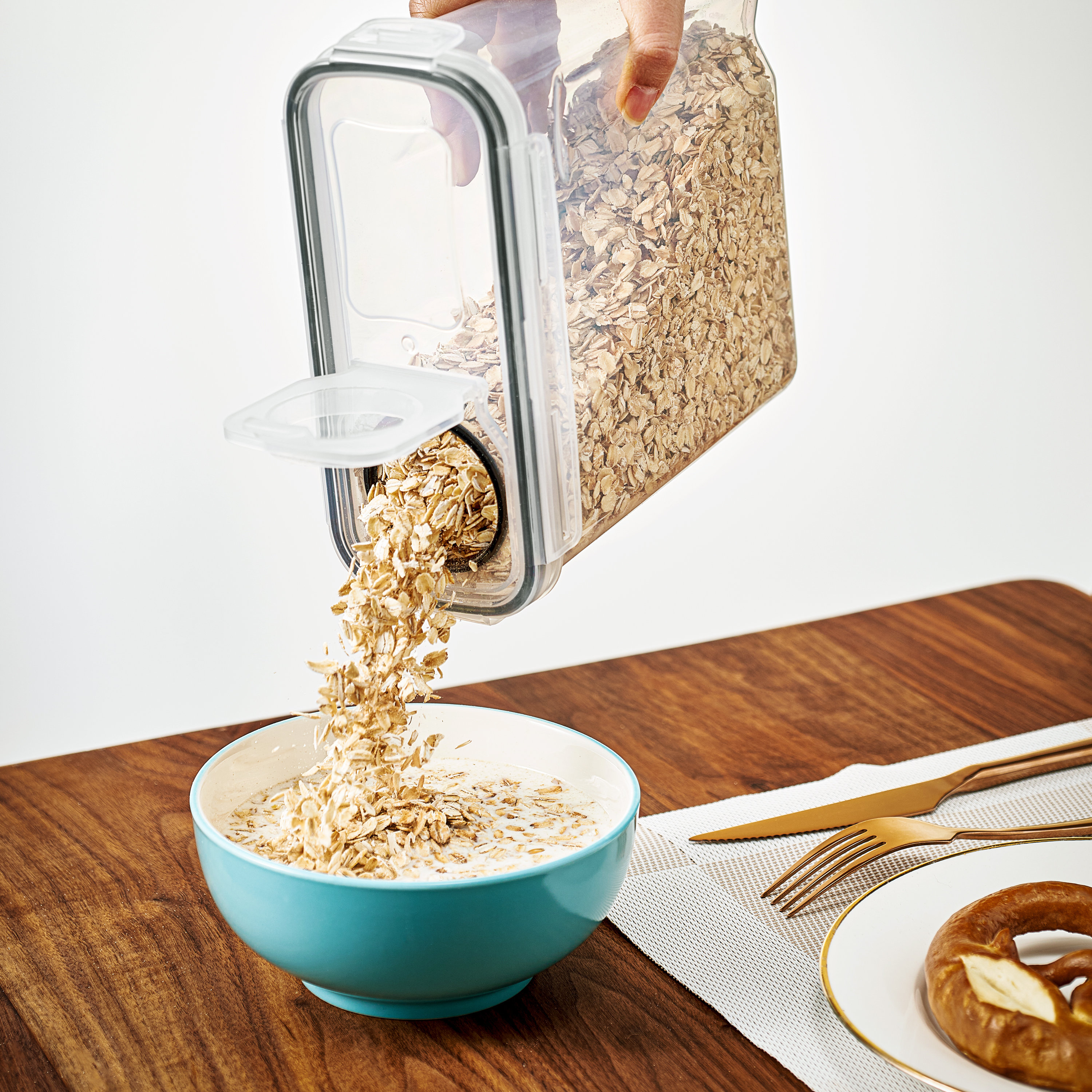 Sorbus 4 Pack (2L/8.4 Cups) Airtight Food Storage Dispensers for Beans ...