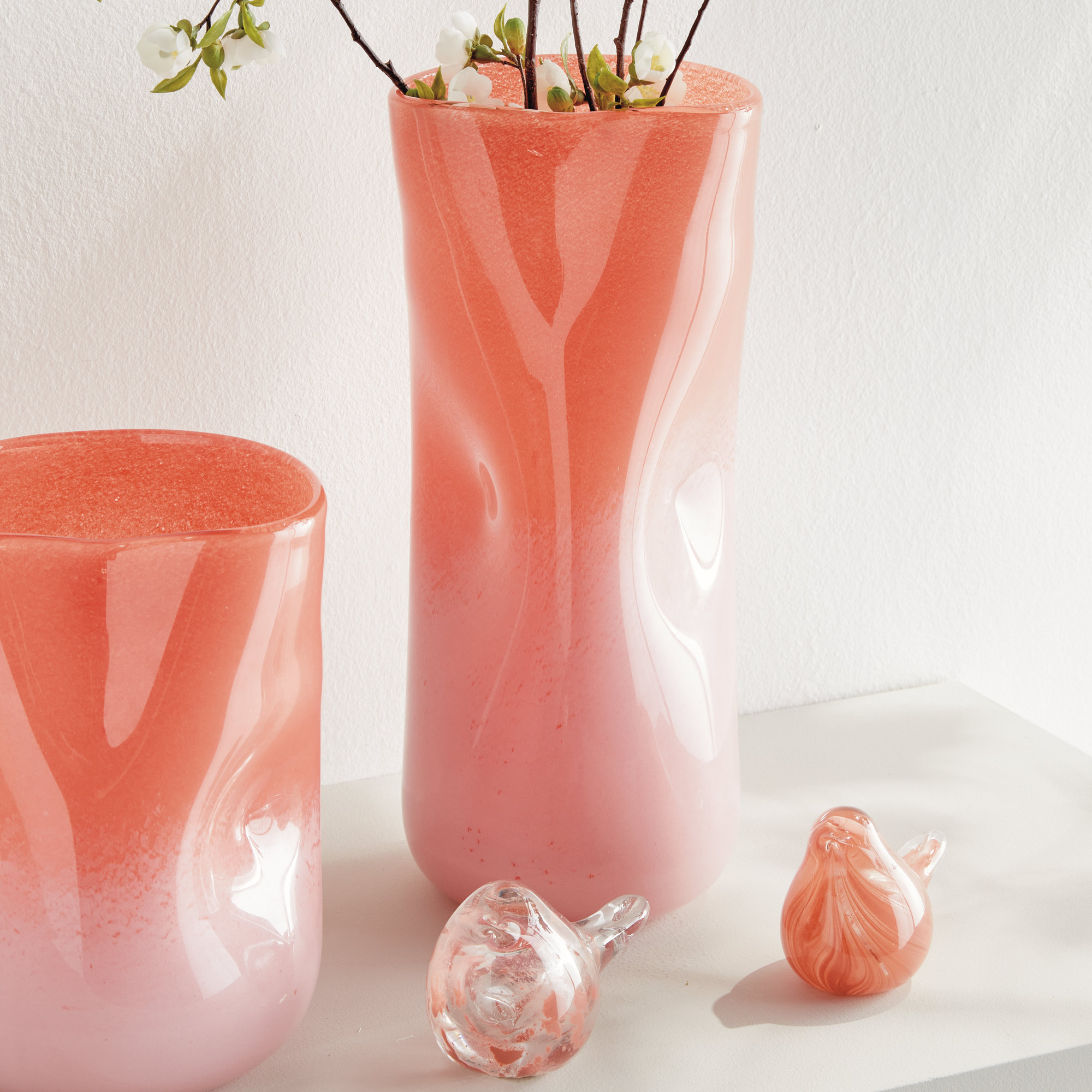 Ivy Bronx Holtz Handmade Glass Table Vase | Wayfair