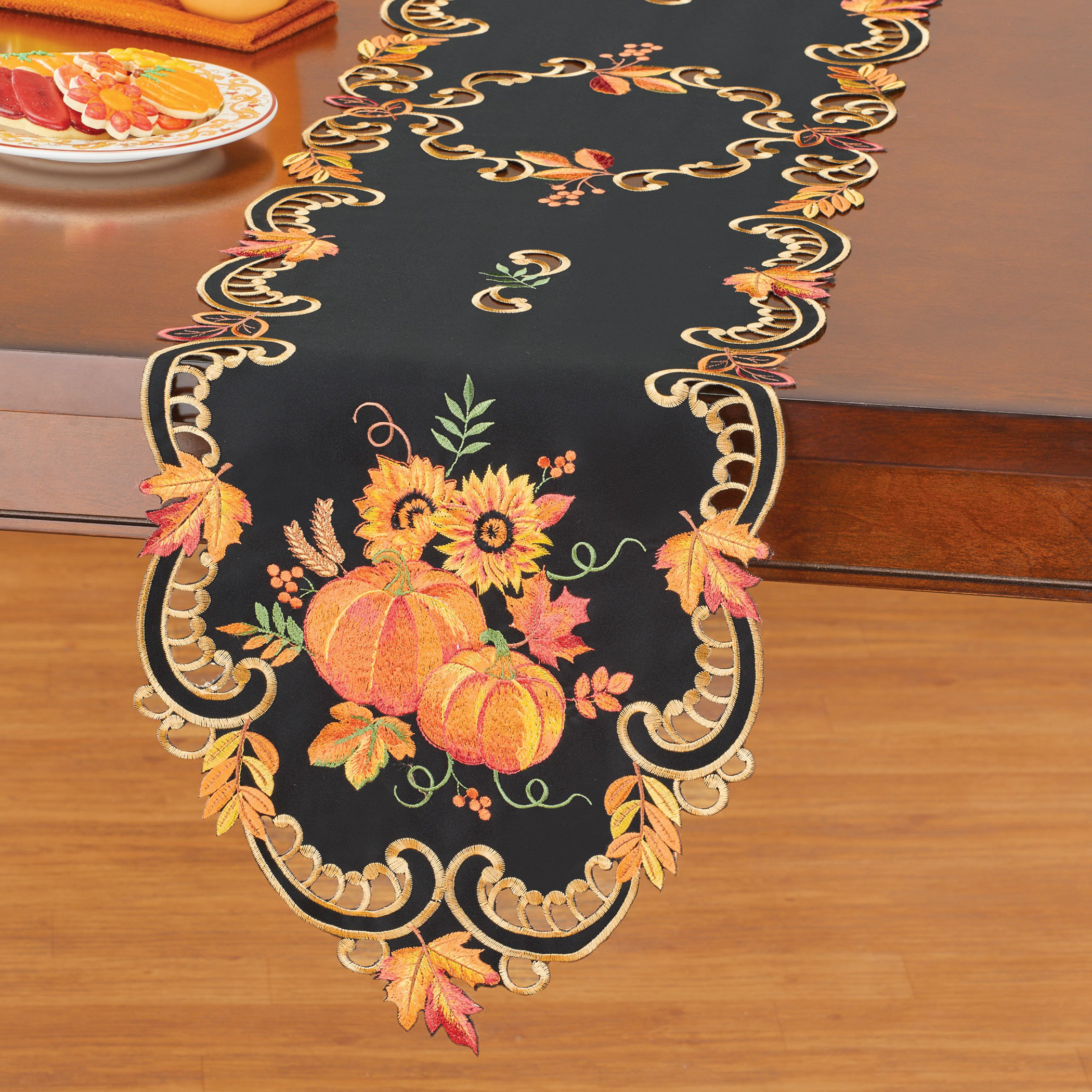 The Holiday Aisle® Katura Embroidered Fall Pumpkin and Sunflowers Table ...