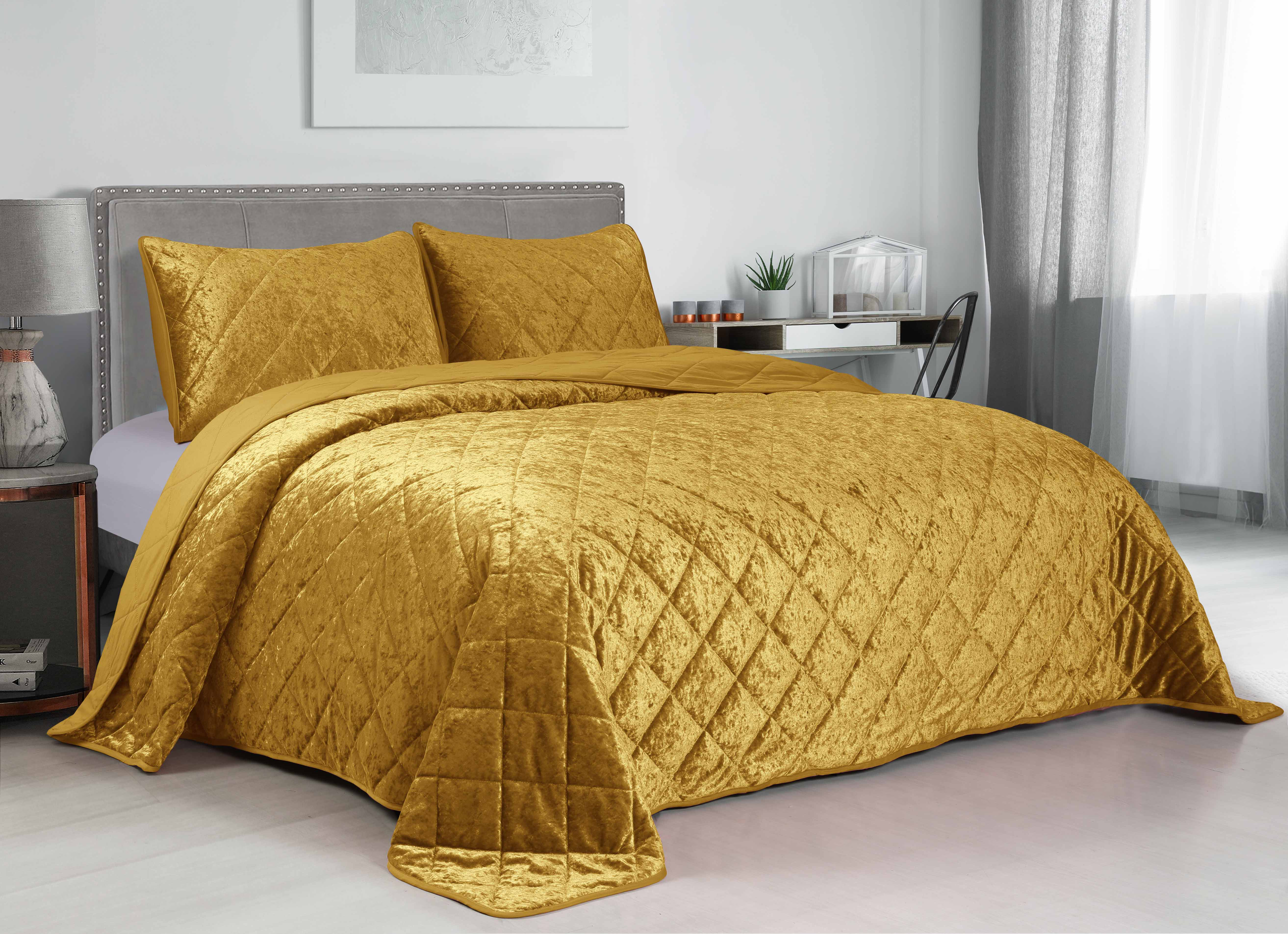 Swift Home Crushed Diamond Velvet Quilt Set & Reviews - Wayfair Canada