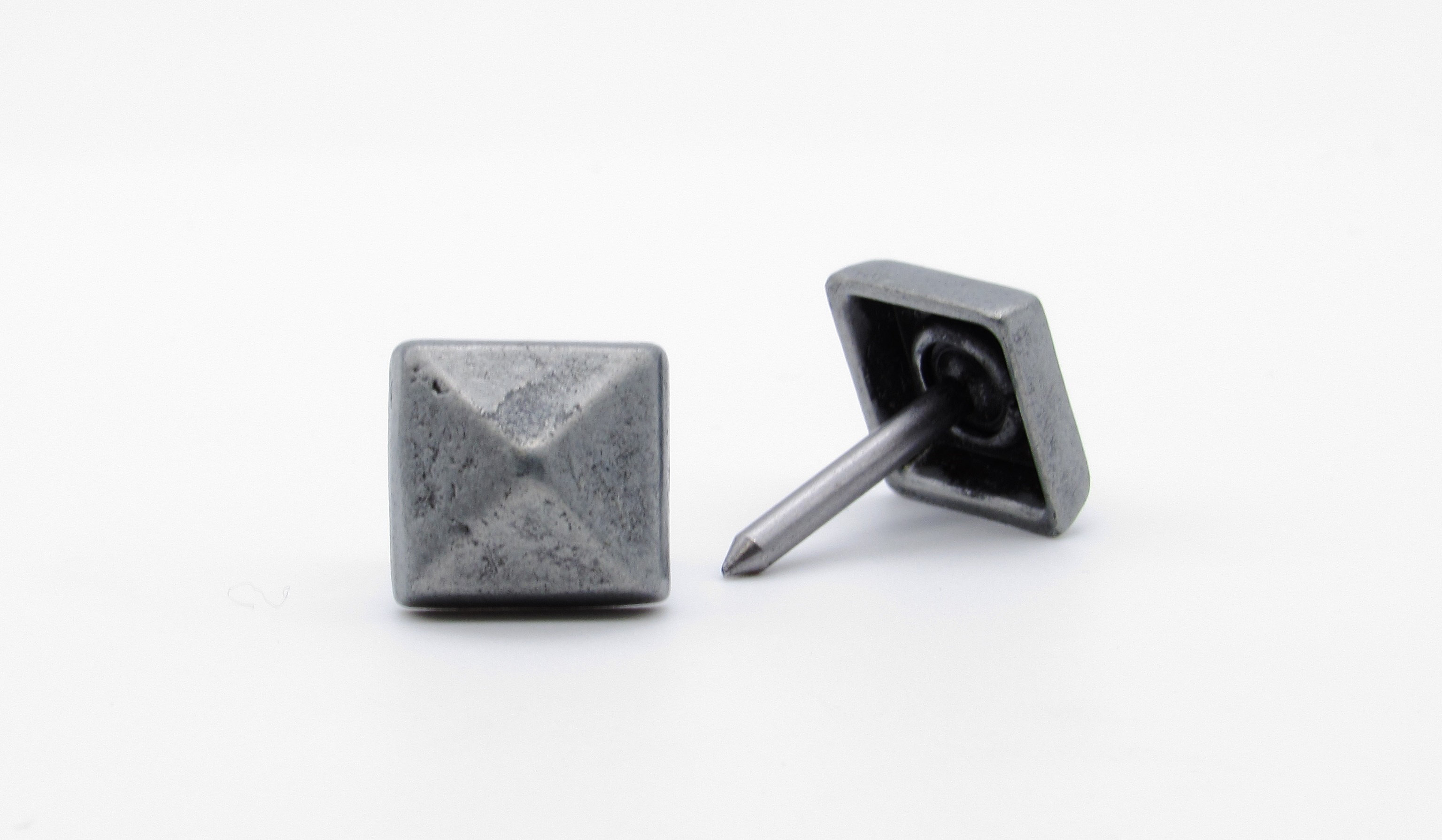 Buck Snort Lodge Square Clavo - Wayfair Canada