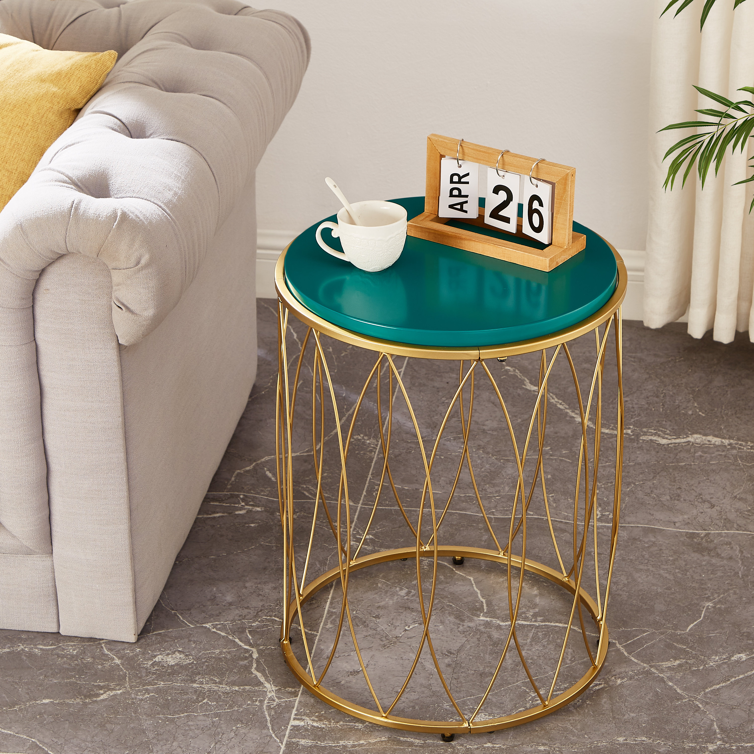 Mercer41 Jayde Round Metal Frame End/Side Tables with Steel Tray Top ...