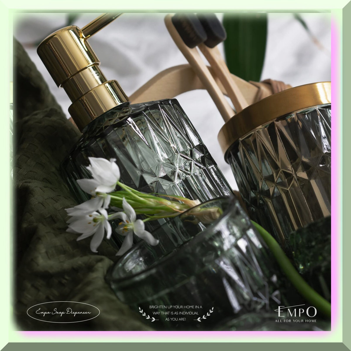 Everly Quinn Crystal Clear Green Bathroom Essentials Set - Includes ...