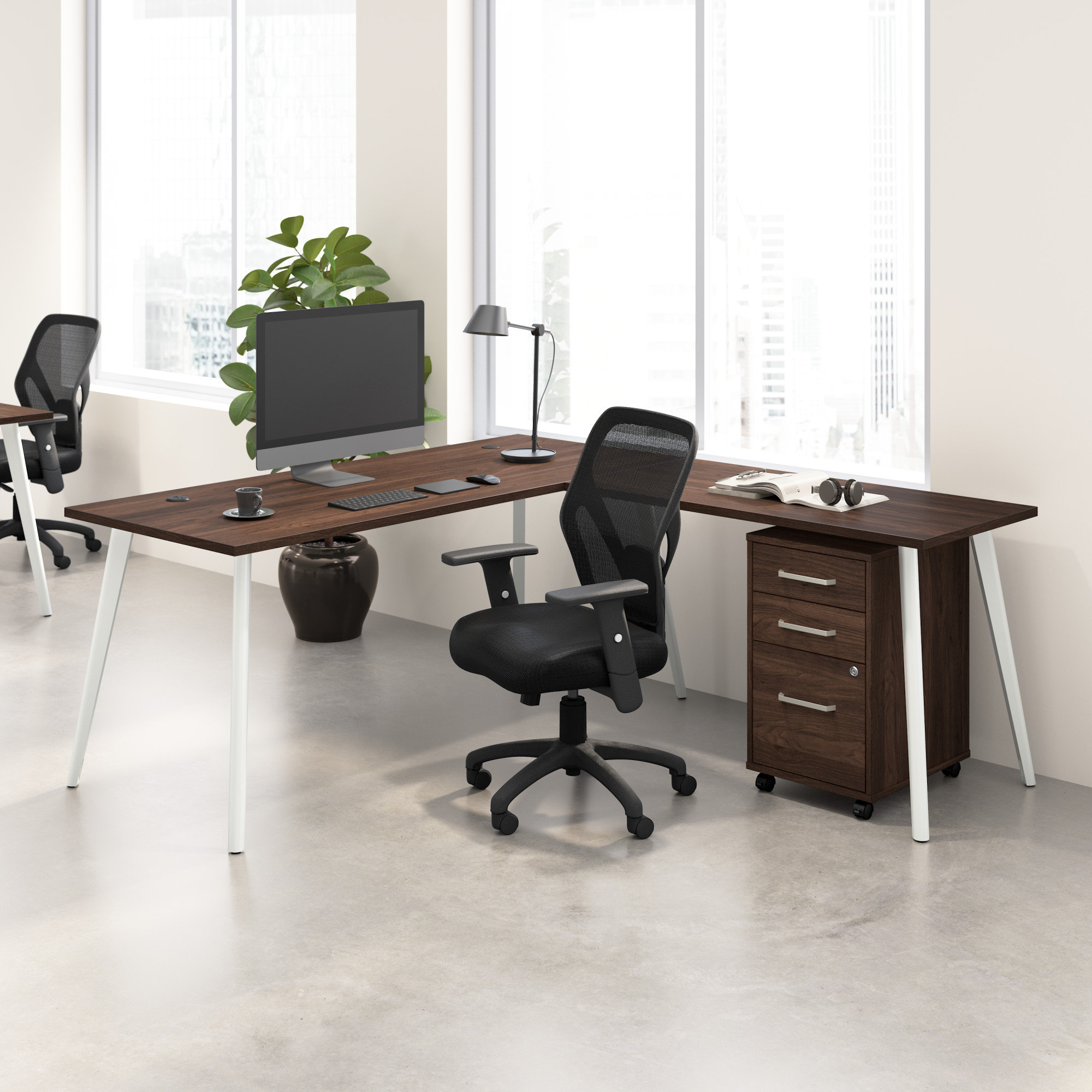 Bush Business Furniture Vista 72W L Shaped Desk With Splayed Metal Legs ...