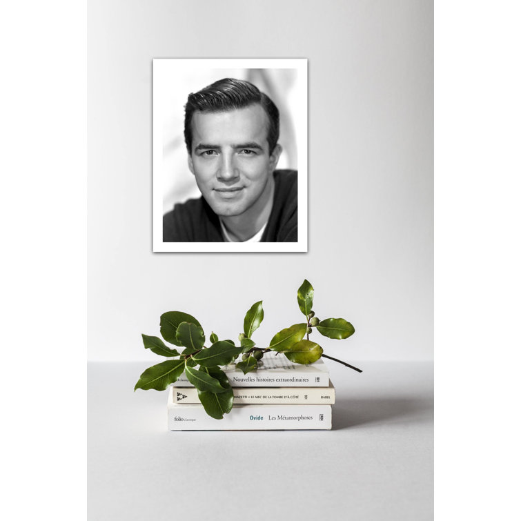 Globe Photos Entertainment Close-up of Smiling Peter Baldwin - Unframed ...