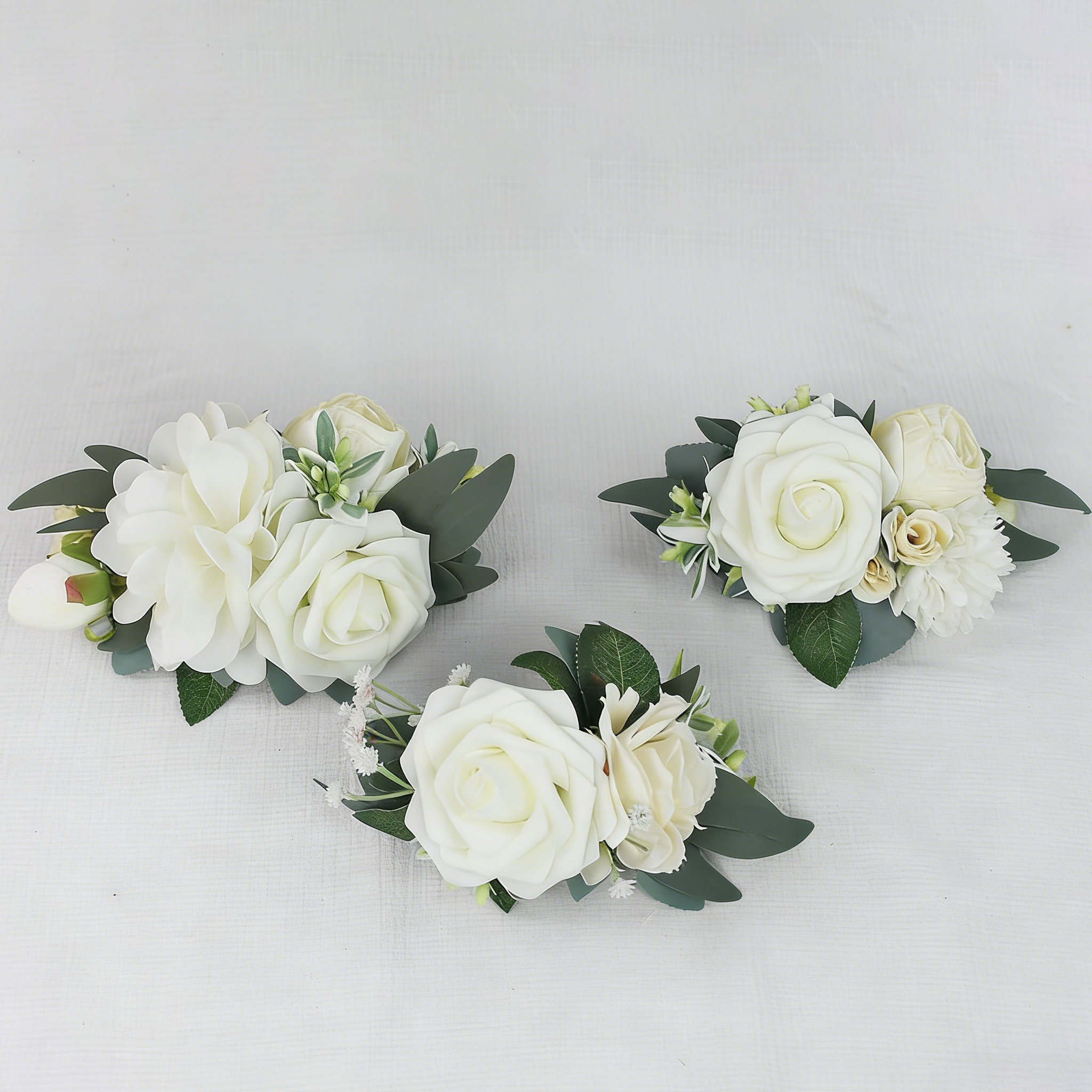 One Carter Corner Store 3-Piece Pre-Made Cake Flower Toppers Set ...