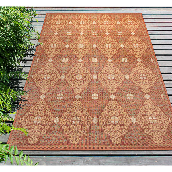 Charlton Home® Foxcroft Geometric Indoor / Outdoor Rug & Reviews | Wayfair